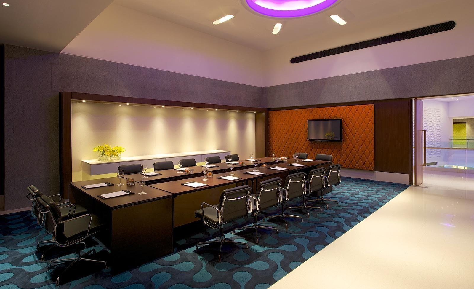 HOTEL AVASA | ⋆⋆⋆⋆⋆ | HYDERABAD, INDIA | SEASON DEALS FROM $100
